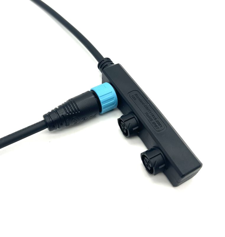 CE 10A IP67 3 Ways 2 Pin Self-Locking Connector Set for Industrial ...